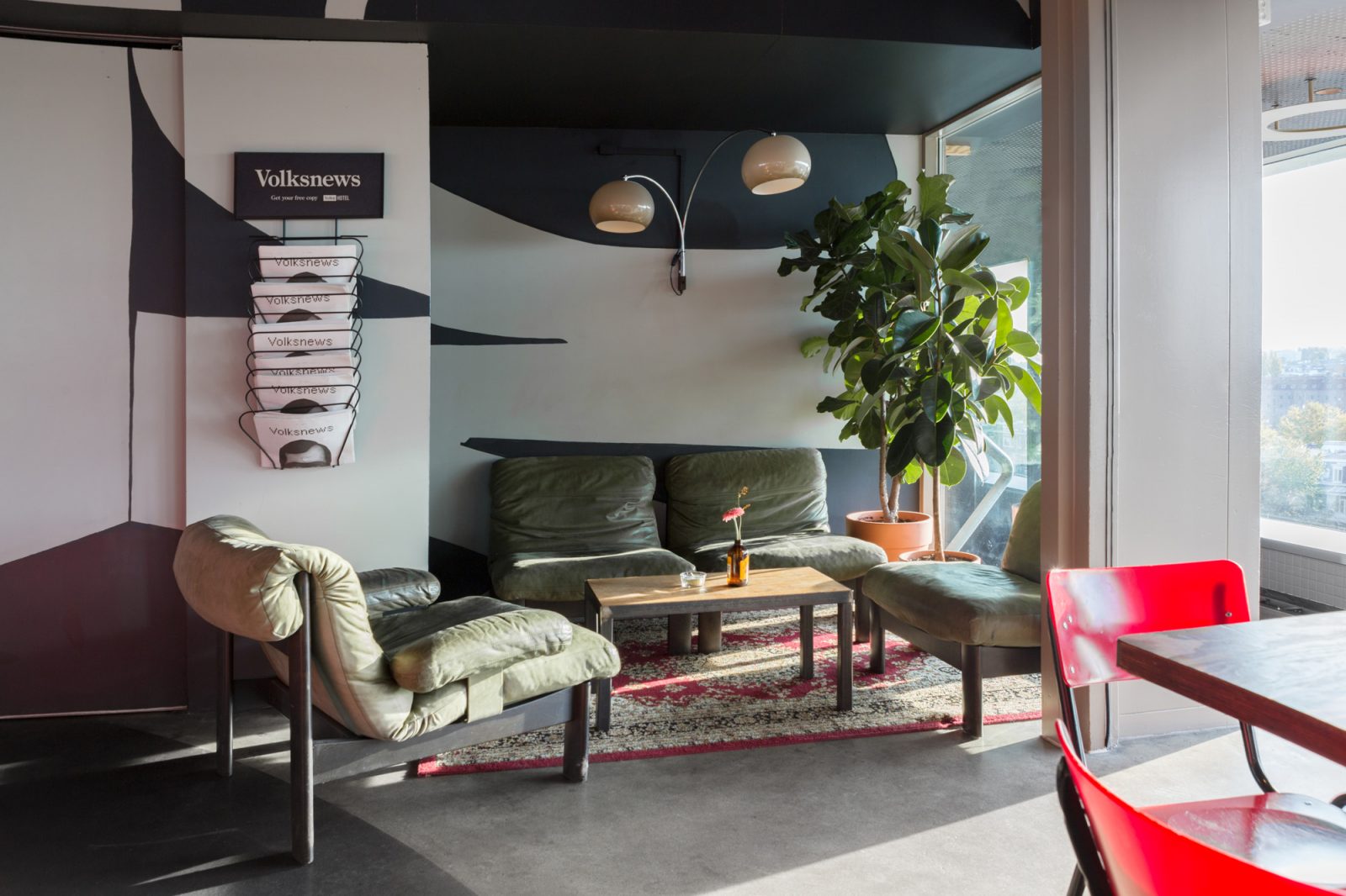 Canvas restaurant & bar dancing | Volkshotel Amsterdam