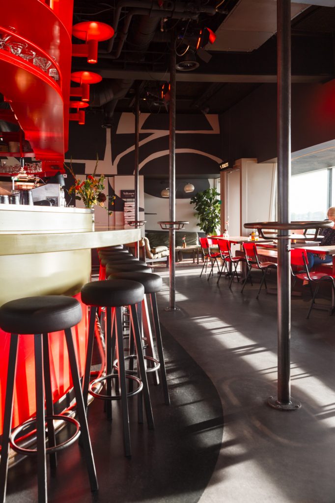 Canvas restaurant & bar dancing | Volkshotel Amsterdam