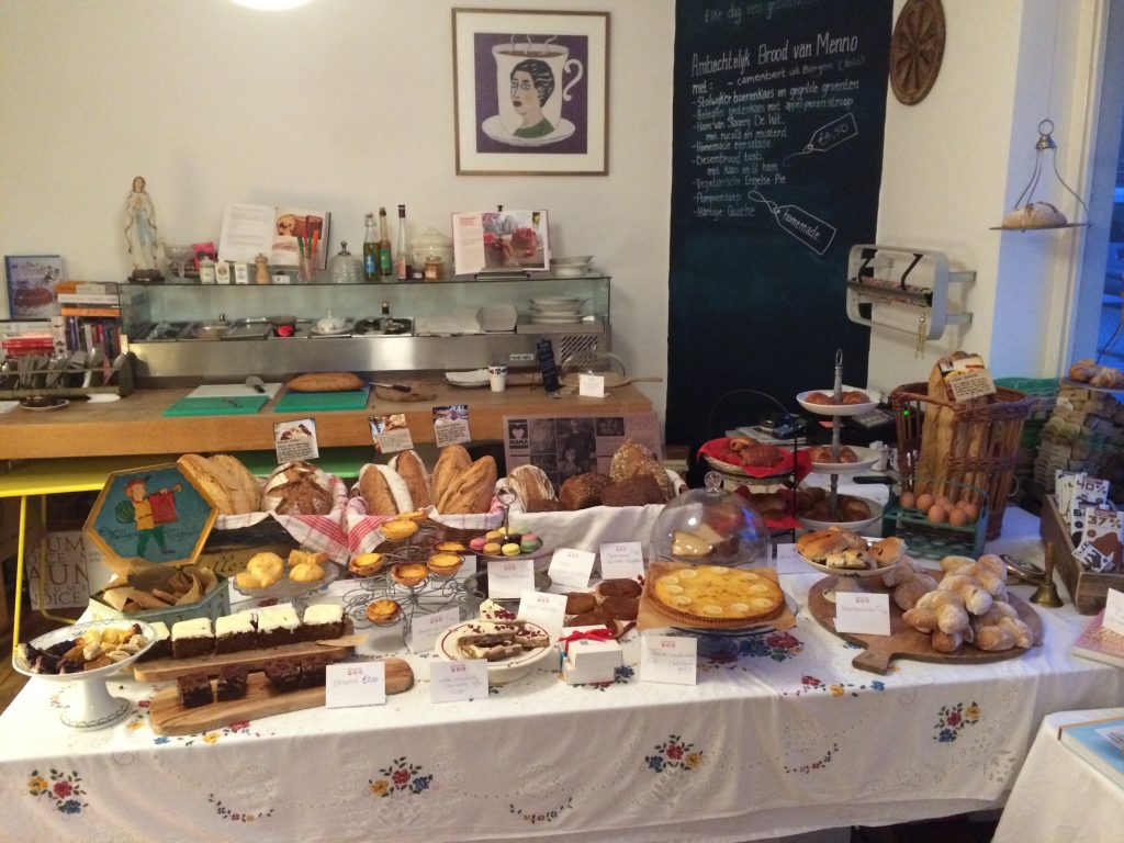 Boekalicious – Bookstore bakery